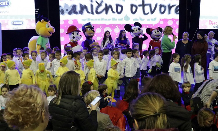 Otvoren Dječiji sajam u Sarajevu | Face | Jedina neovisna medijska kuća