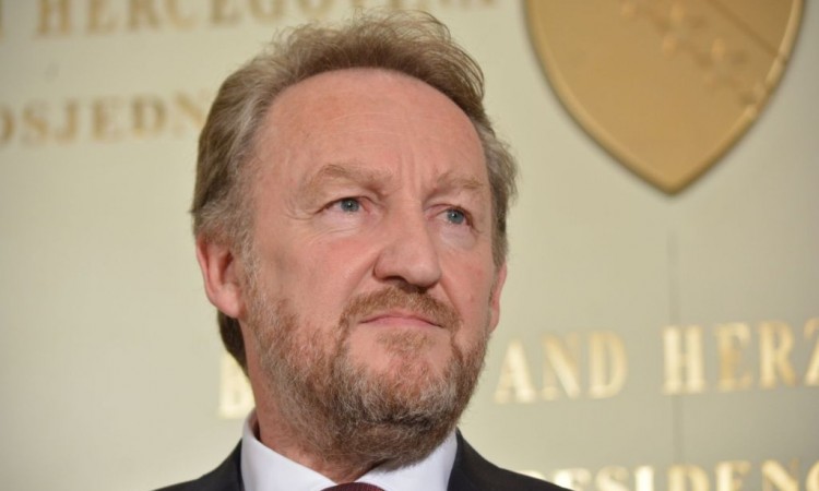 Bakir opet brani Sebiju i Fadila: Sada 35 ljudi diše zahvaljujući tim ...