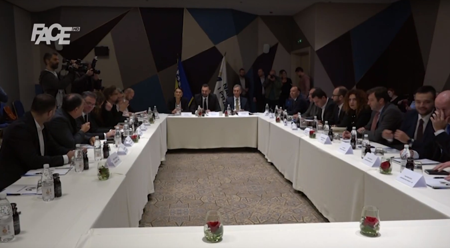 Sarajevska šestorka nastavlja pregovore | Face | Jedina neovisna medijska kuća