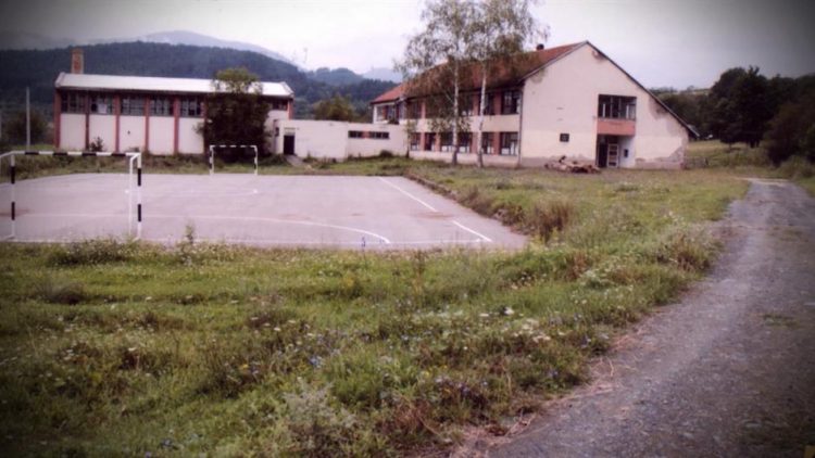 Izrečena 91 godina zatvora za zločin u Štrpcima | Face | Jedina ...