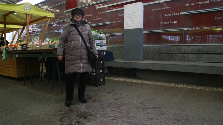 Tri decenije od prvog masakra na Markalama: Bol i slike užasa ne ...